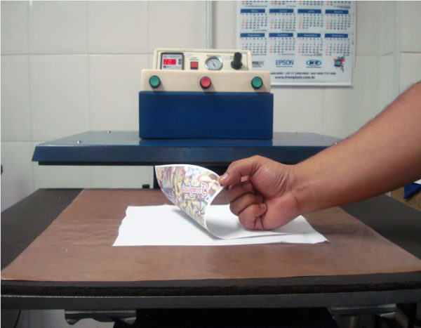 O que é sublimação como técnica de estamparia para camisas, canecas...
